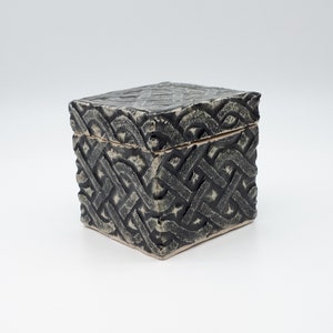 Celtic Knot Box - Etsy