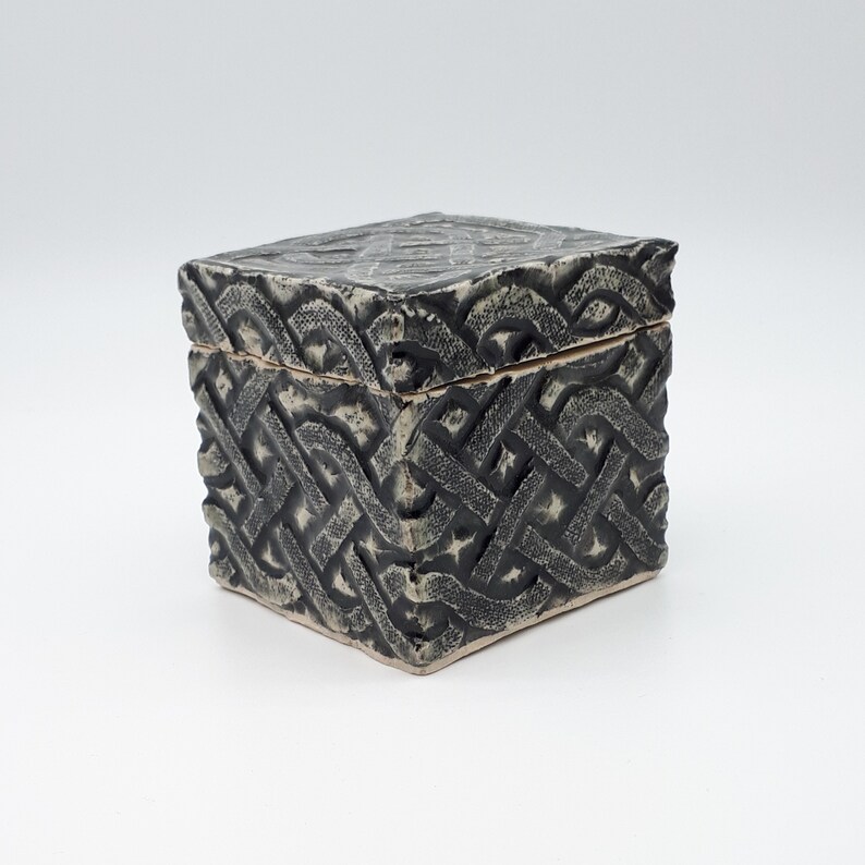 Celtic Knot Box - Etsy