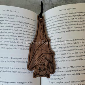 Bat Bookmark, Vampire Bookmark, Gothic Bookmark, Horror Bookmark, Gift ...