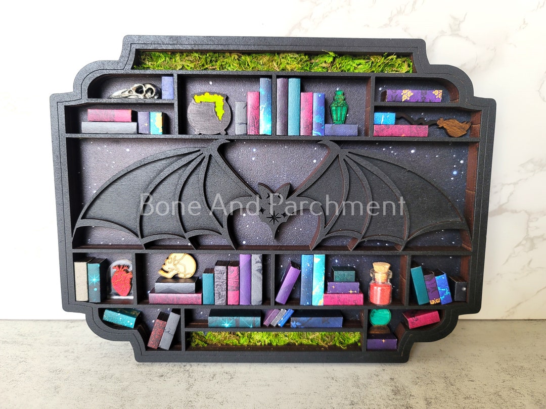 Mini Bat, Bat Shelf, Miniature Library, Mini Bookshelf, Bookshelf Décor ...