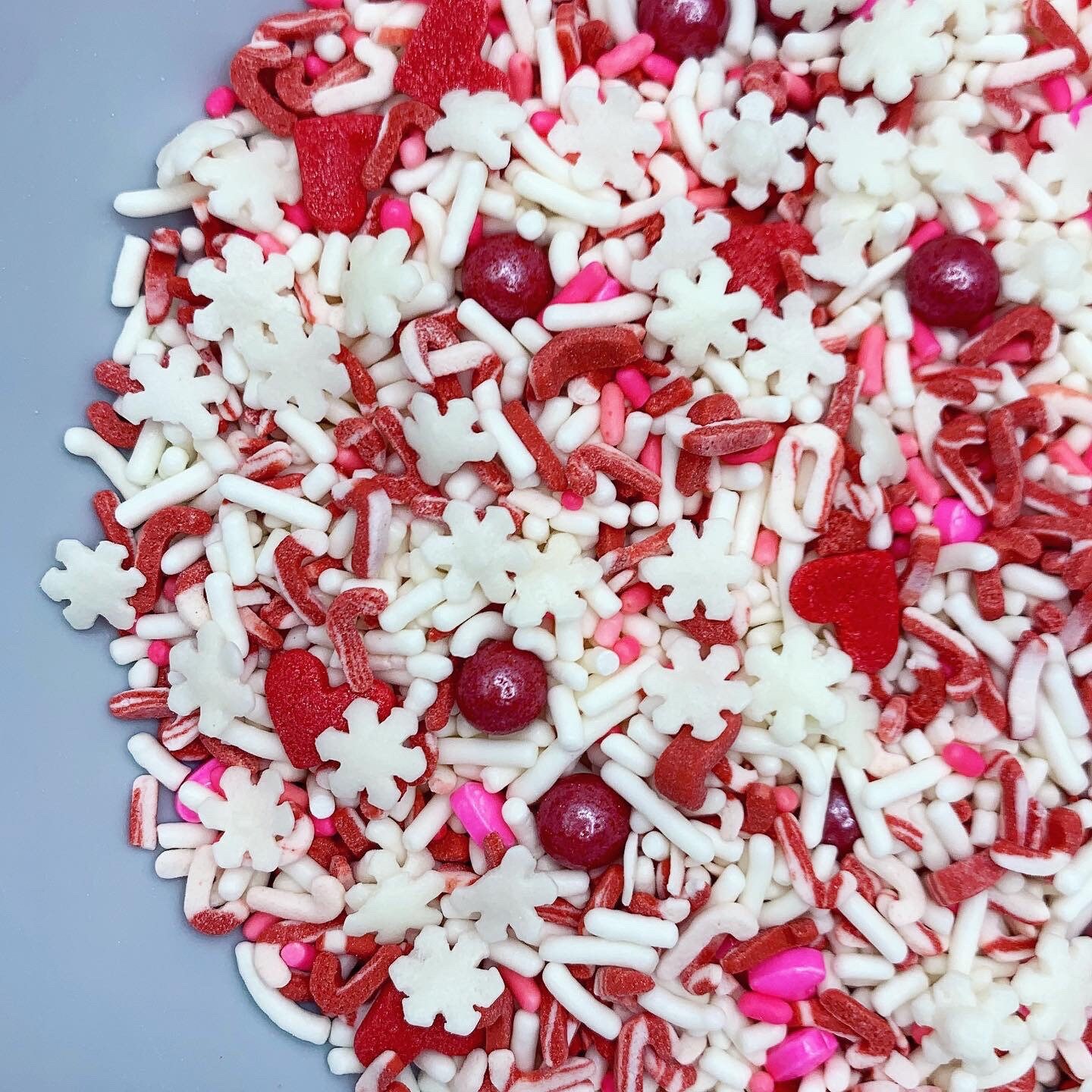 Candy Cane Kisses Edible Sprinkle Mix | Etsy