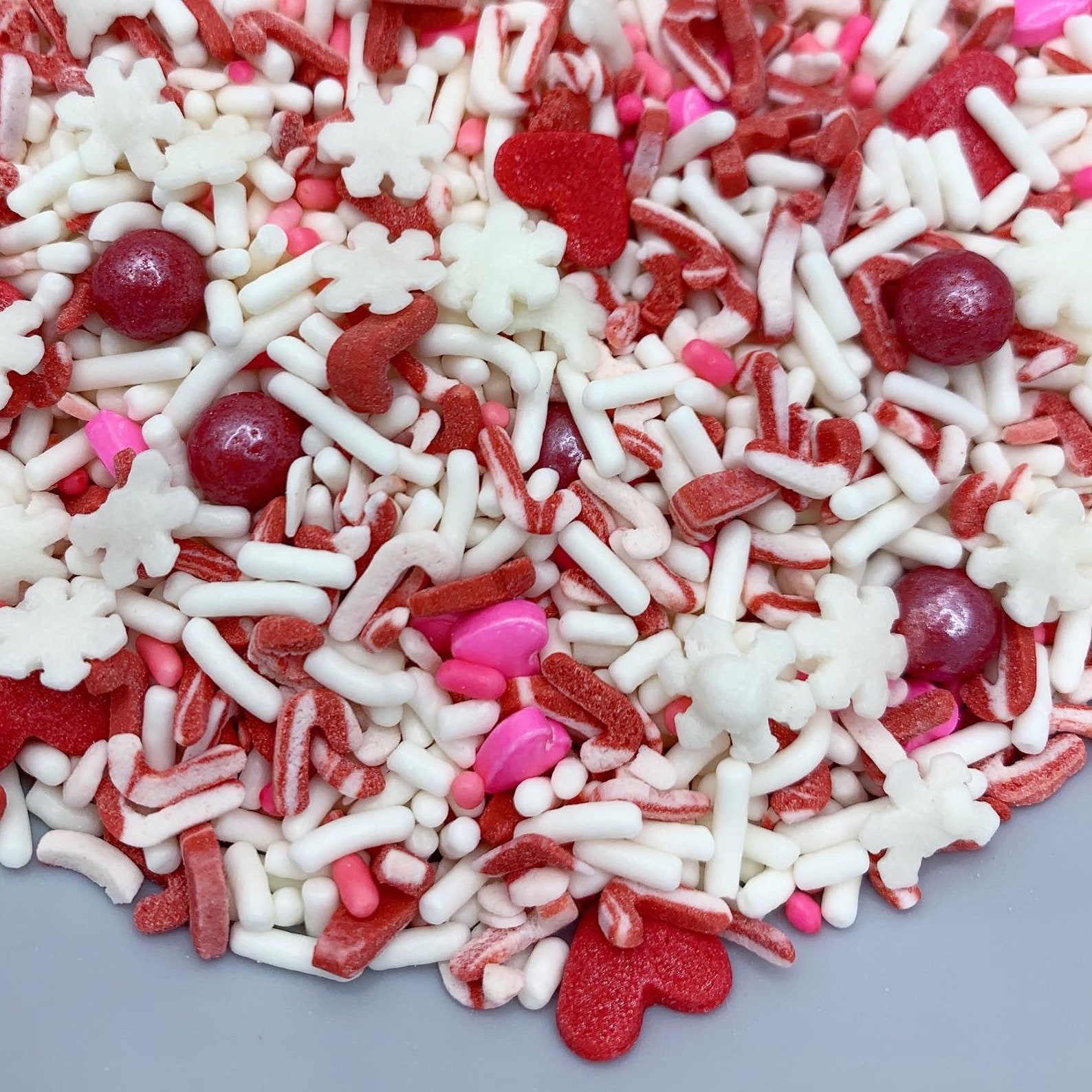 Candy Cane Kisses Edible Sprinkle Mix | Etsy