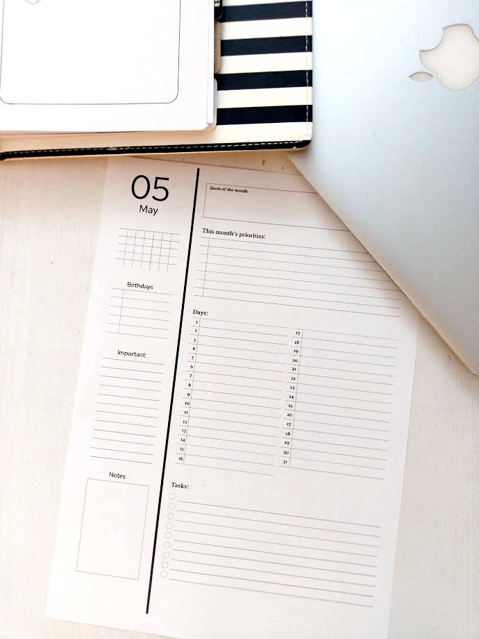 Monthly Overview Month at a Glance Month on 1 Page A4 A5 - Etsy UK