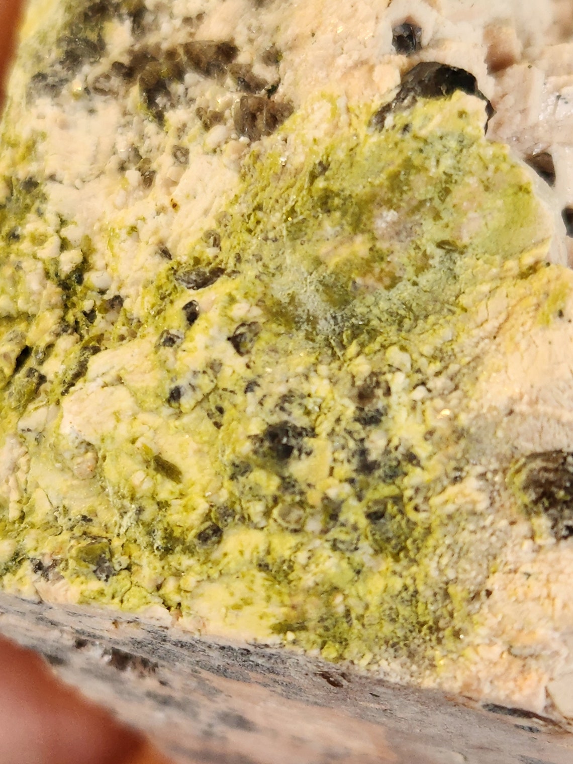 Black Quartz Pink Feldspar Epidote - Etsy