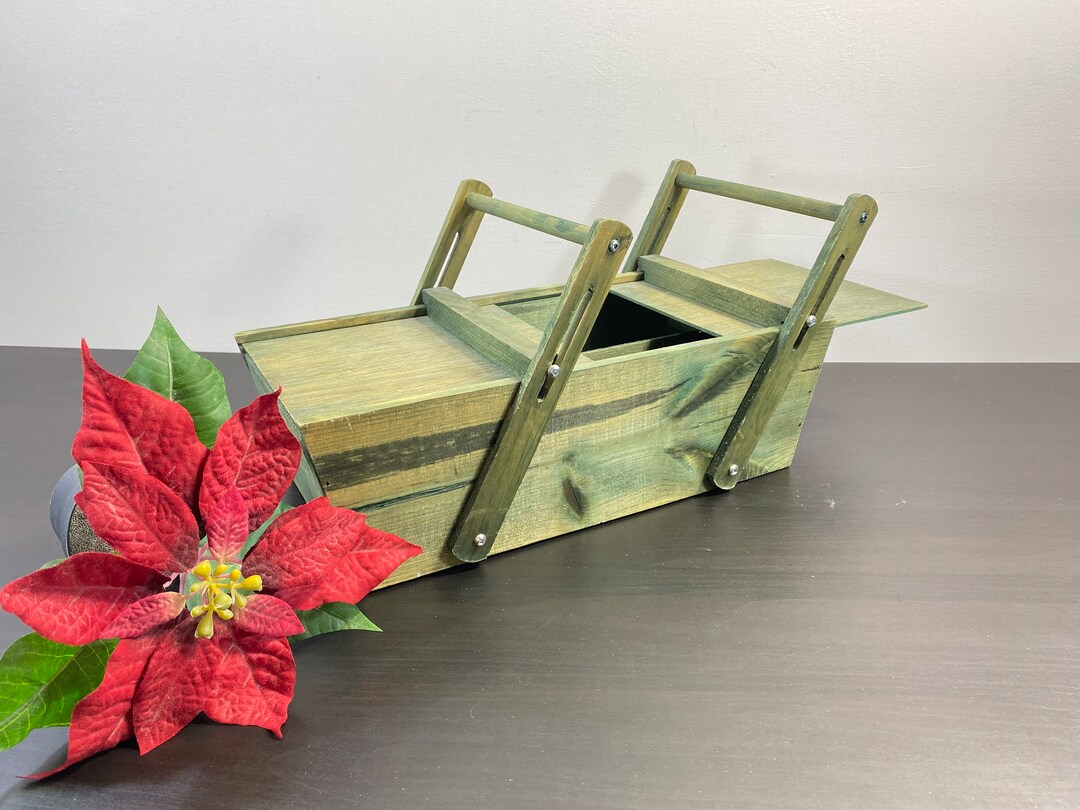Vintage Wooden Rustic Sewing Box, Retro Boho Old Desktop Sewing Boxes ...