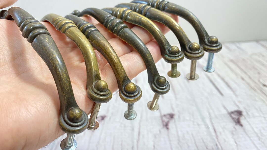 Metal Drawer Pull, Vintage Handle and Pull, Furniture Hardware, Vintage ...