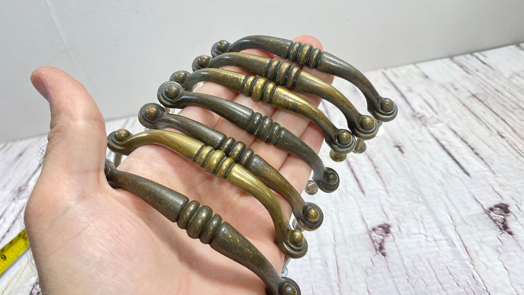 Metal Drawer Pull, Vintage Handle and Pull, Furniture Hardware, Vintage ...