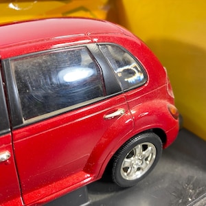 Vintage Red Chrysler PT Cruiser Diecast Model Car 1:18 Scale - Etsy