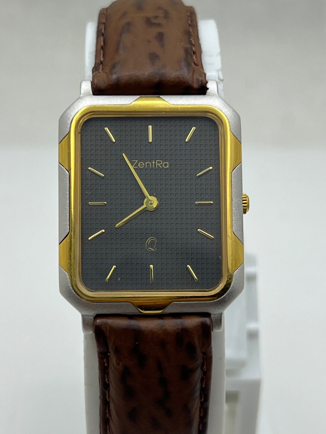 1980s ZENTRA Tapisserie Dial Rare Dress Watch Mens - Swiss Quartz - Etsy