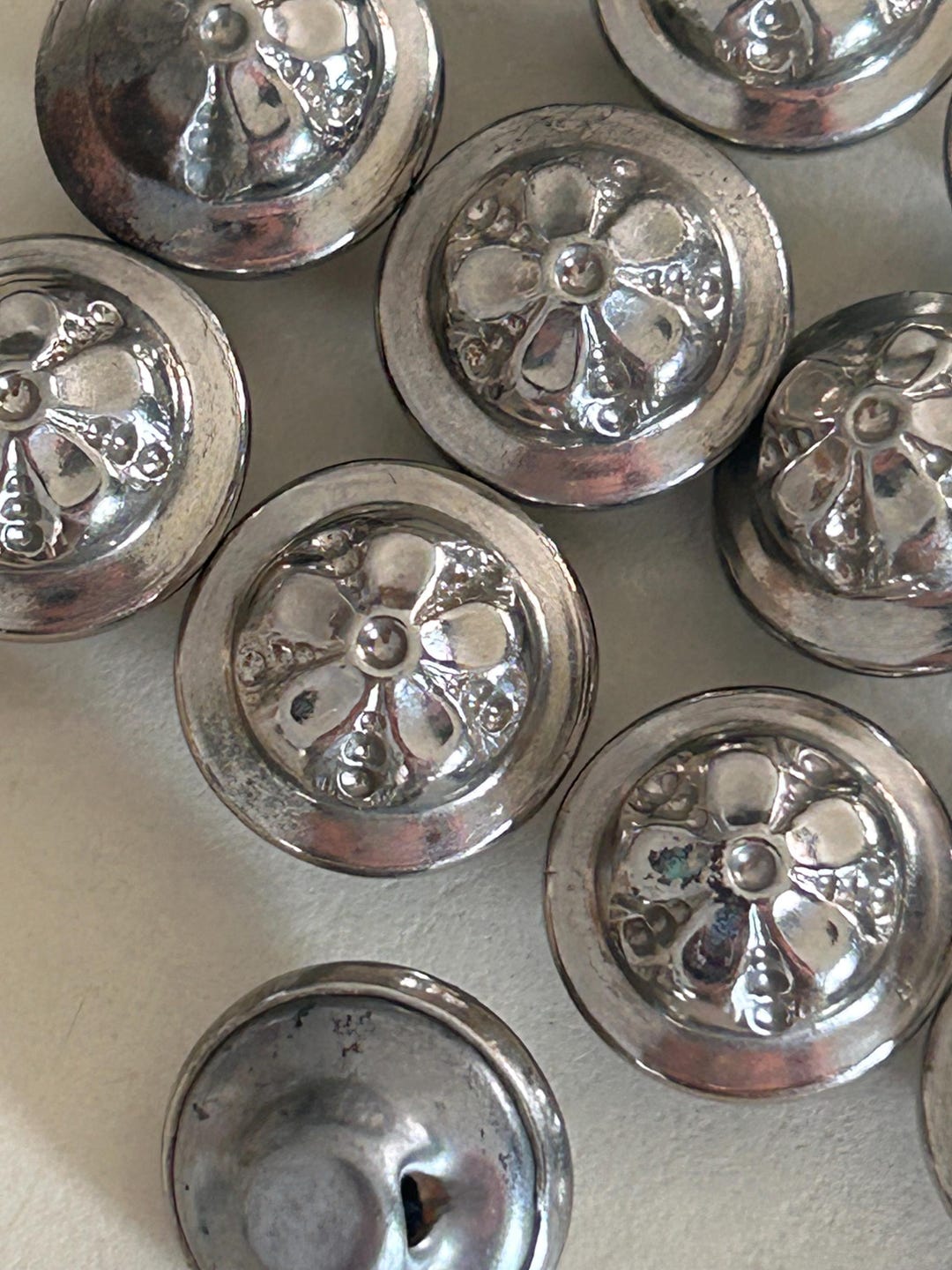 Small Vintage Silver Metal Flower Button Lot Matching Set - Etsy