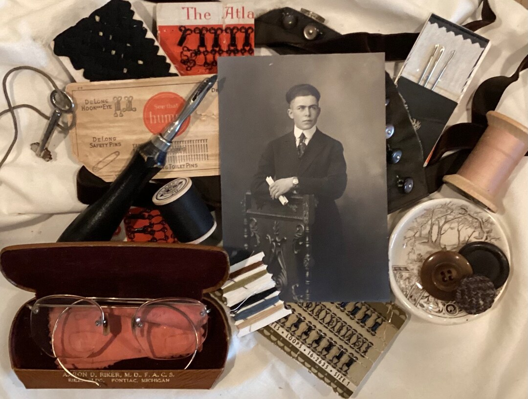 Antique Sewing Collection/sewing Notions/sewing Tools - Etsy