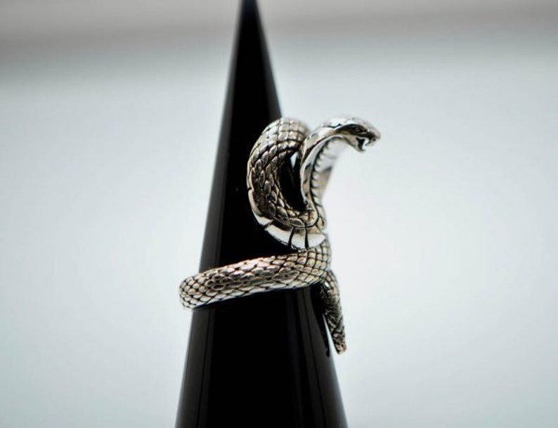Cobra Ring 925 Sterling Silver Coiled Cobra Strike Ring | Etsy