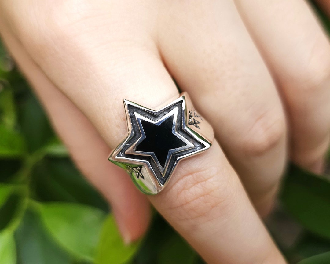 Shooting STAR Ring STERLING SILVER 925 Black Enamel Pentagram Star ...