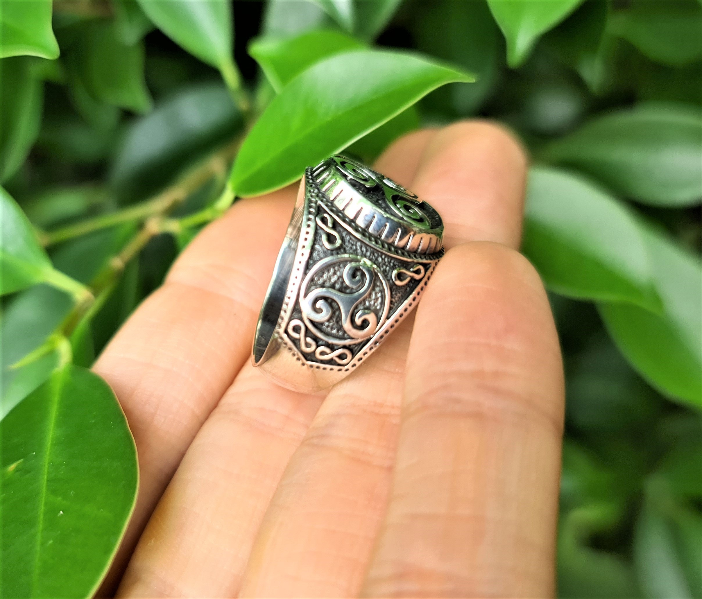 Triskelion Ring STERLING SILVER 925 Triskele Trinity Infinity - Etsy