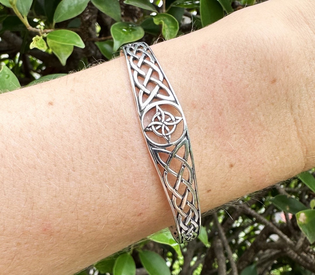 Witch's Knot Cuff Bracelet STERLING SILVER 925 Celtic Knot Bracelet Talisman Occult Magic Amulet ...