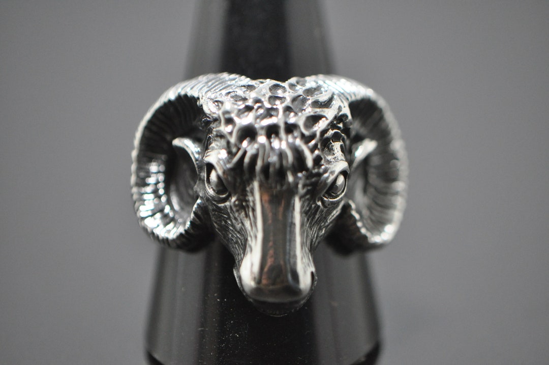 Ram Head Ring STERLING SILVER 925 Coiled Horns Aries Zodiac Sign Horns ...