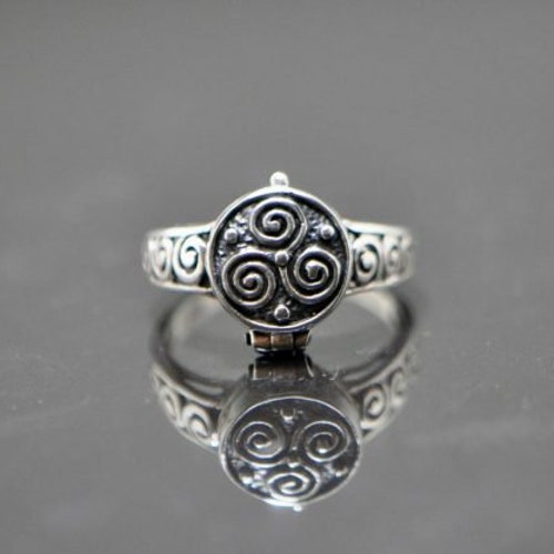 Triskelion Locket Ring 925 Sterling Silver Locket Tri Viking | Etsy