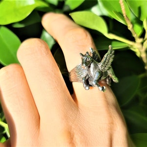 PEGASUS Ring STERLING SILVER 925 Unicorn Greek Mythology Wild Free Spirit Symbol of Wisdom Horse ...