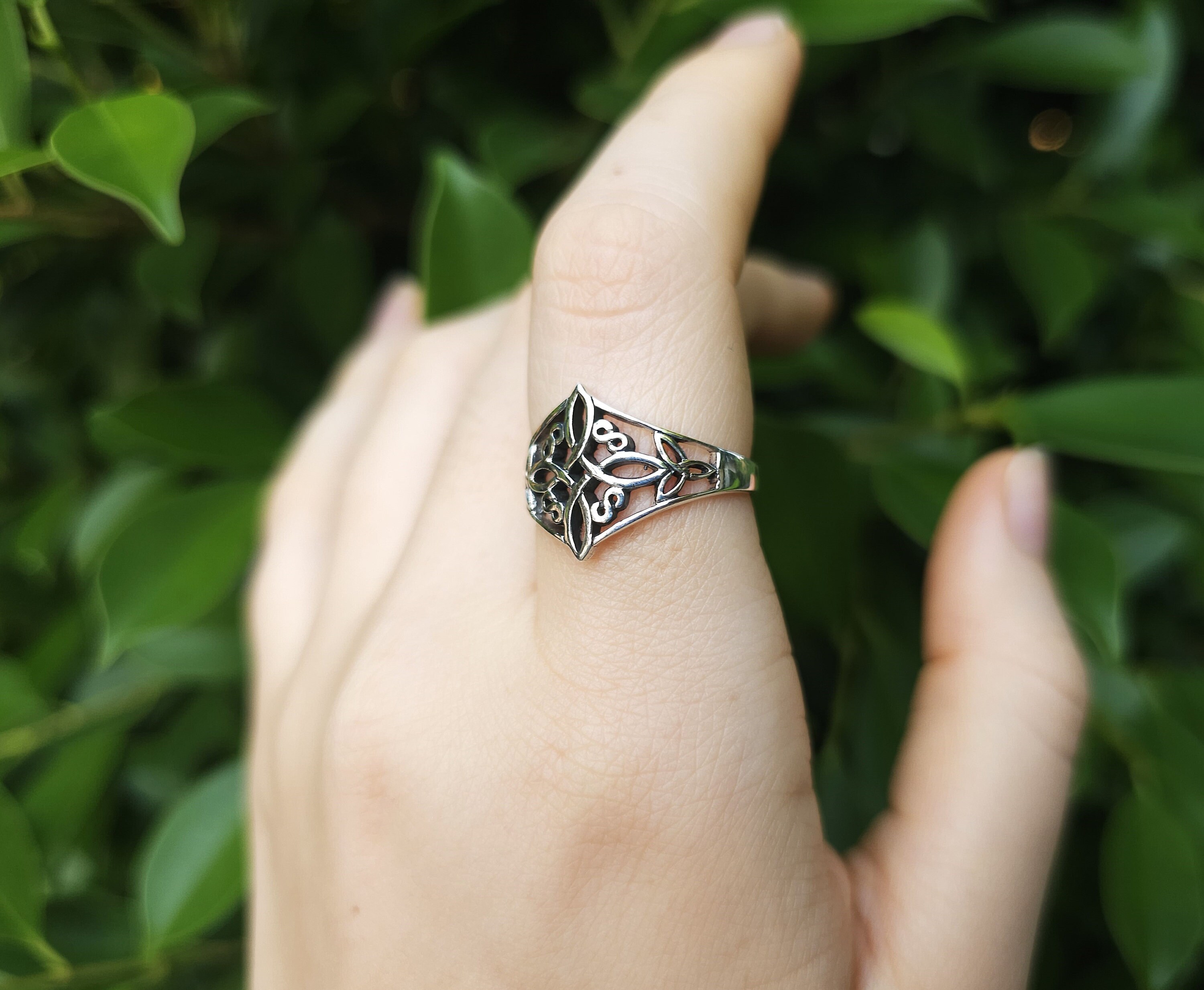 Witch's Knot Ring 925 Sterling Silver Triquetra Protection Talisman ...