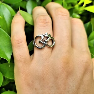 Om Ring 925 STERLING SILVER 925 AUM Ohm Hindu Yoga Om Mantra Talisman ...