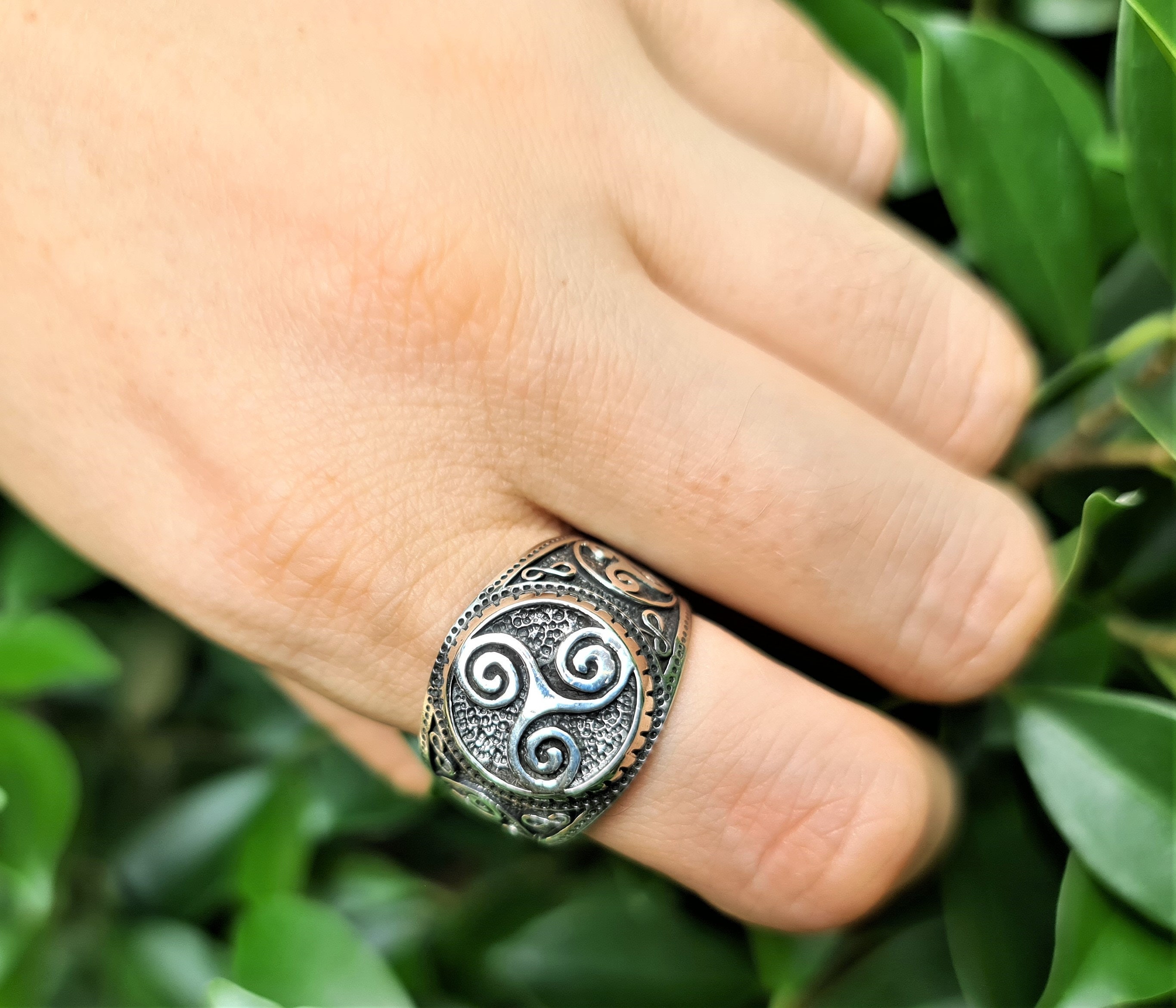Triskelion Ring STERLING SILVER 925 Triskele Trinity Infinity - Etsy