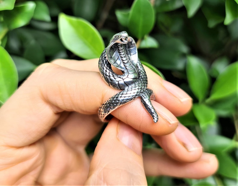 Cobra Ring 925 Sterling Silver Coiled Cobra Strike Ring | Etsy