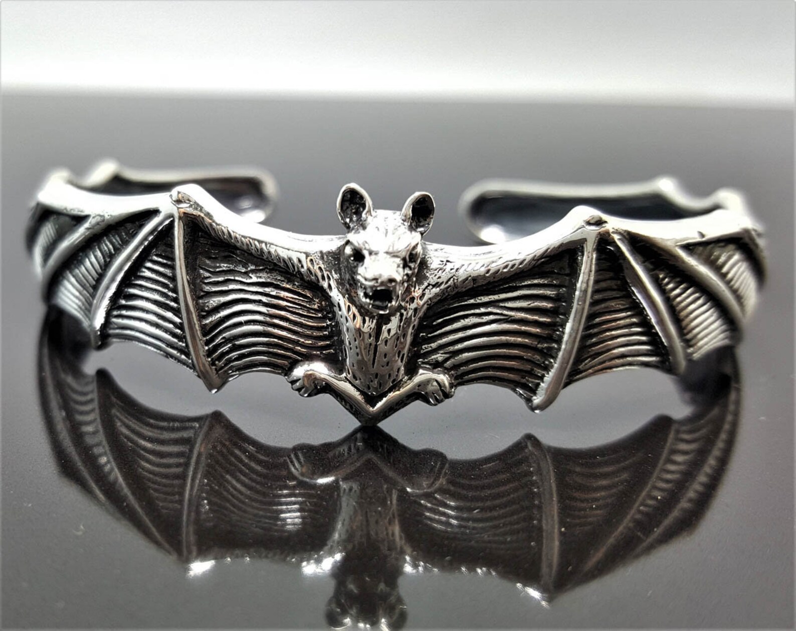 Bat Bracelet 925 Sterling Silver Bat Cuff Vampire Goth Rock - Etsy