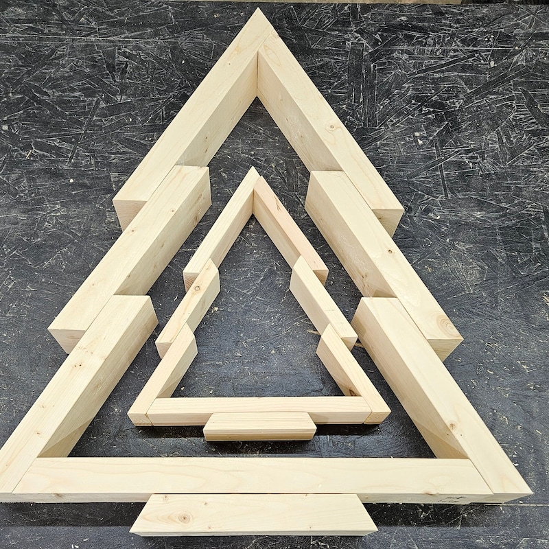 2x4 Christmas Tree - Etsy