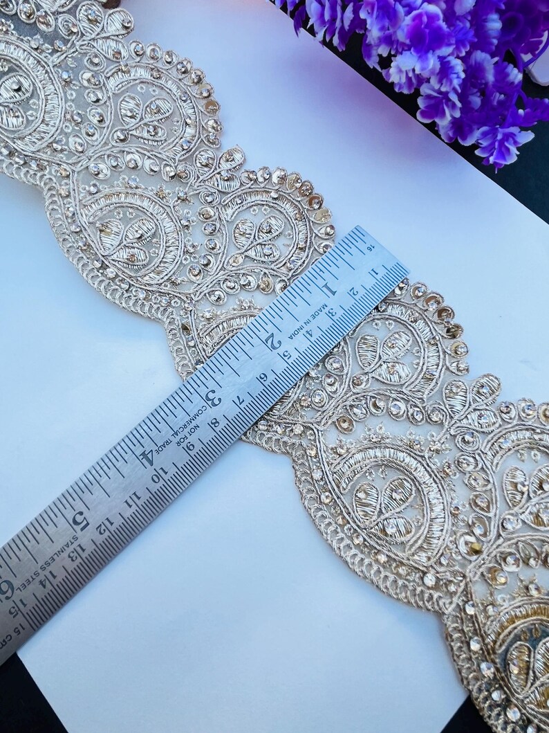 Scallop Zircon Lace Trim: Gold Border, Bridal Gown & Saree ...