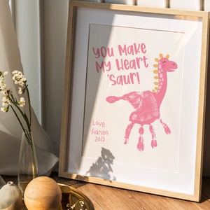 Valentine's Day Dinosaur Pun Printable | Kids' Handprint Keepsake ...
