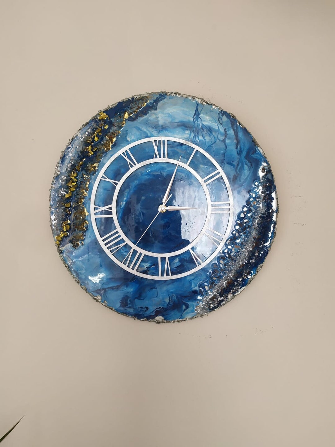 Resin Clock,handmade Clock,resin Art,aesthetic Resin, Abstract Art ...