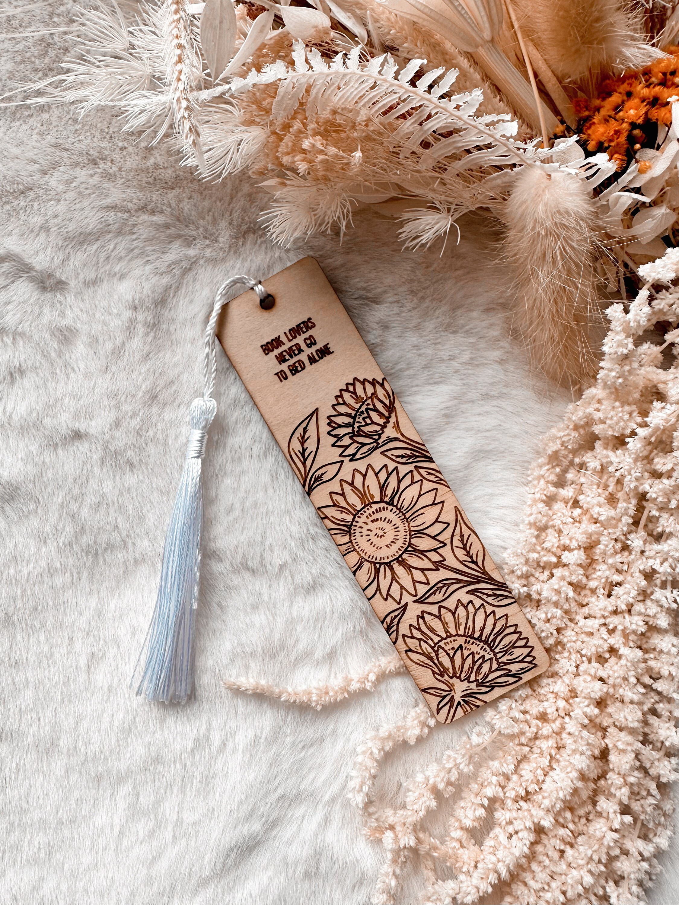 Floral Wooden Engraved Bookmarks, Book Lovers, Gifts for Her, Birthday ...