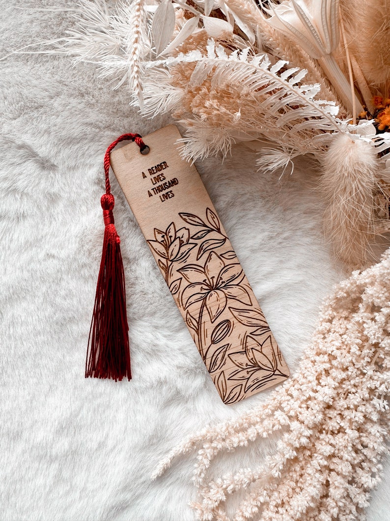 Floral Wooden Engraved Bookmarks, Book Lovers, Gifts for Her, Birthday ...