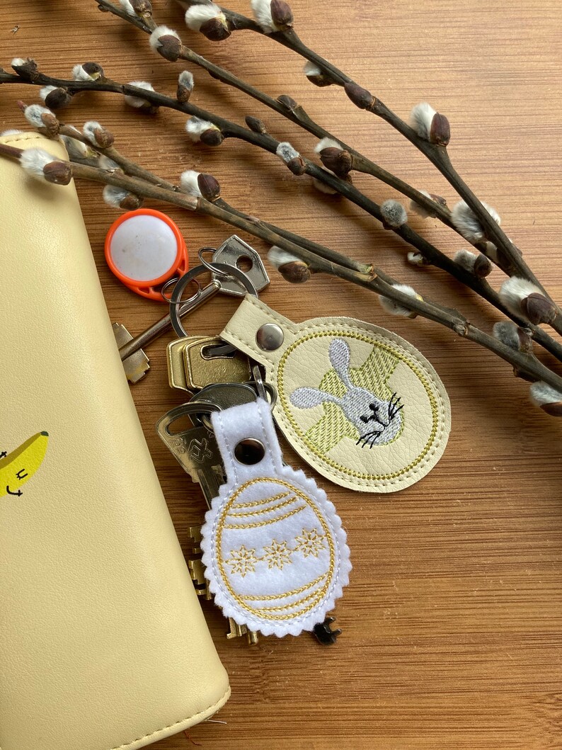 ITH Snap Tab Easter Egg Key Fob Design Easter Egg Machine - Etsy
