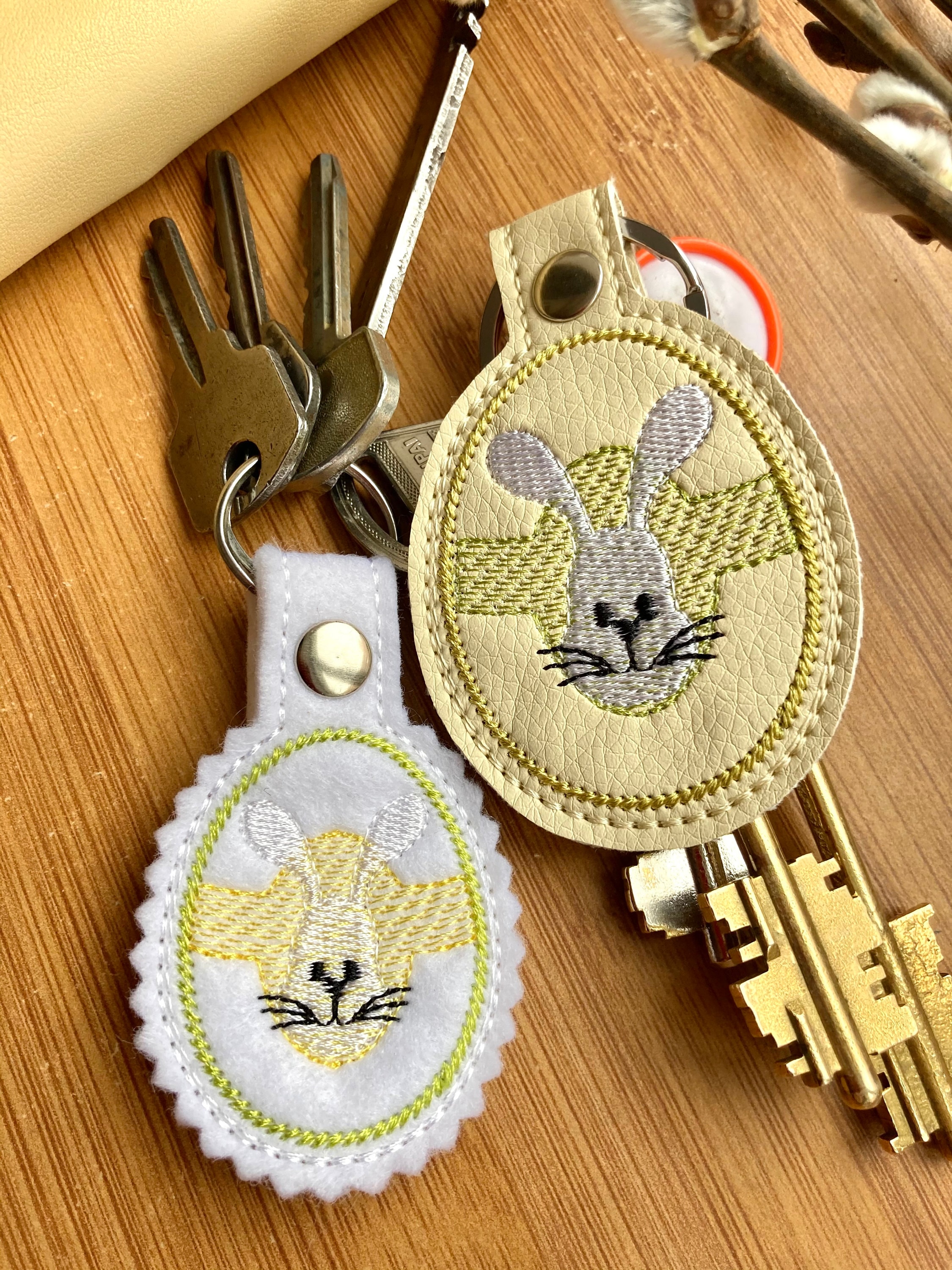 ITH Snap Tab Easter Egg Key Fob Design Easter Egg Machine - Etsy