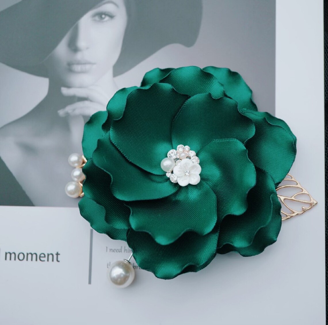 Green JASMINE FLOWER BROOCH, Tiny Crochet Flowers Art Deco Fabric ...