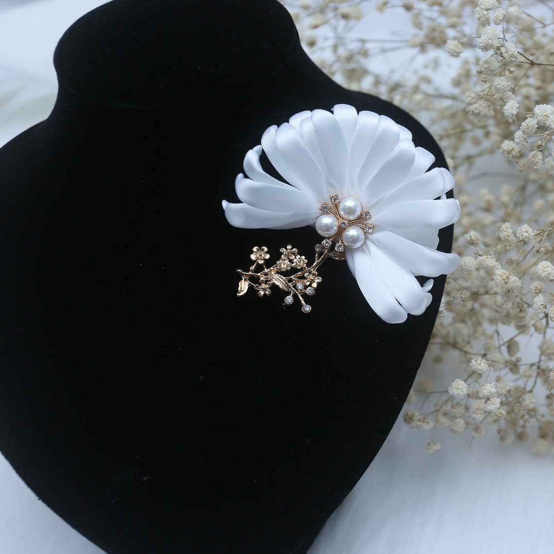 Tutorial Semi-circular DAISY Fabric Ribbon FLOWER Making, Without ...