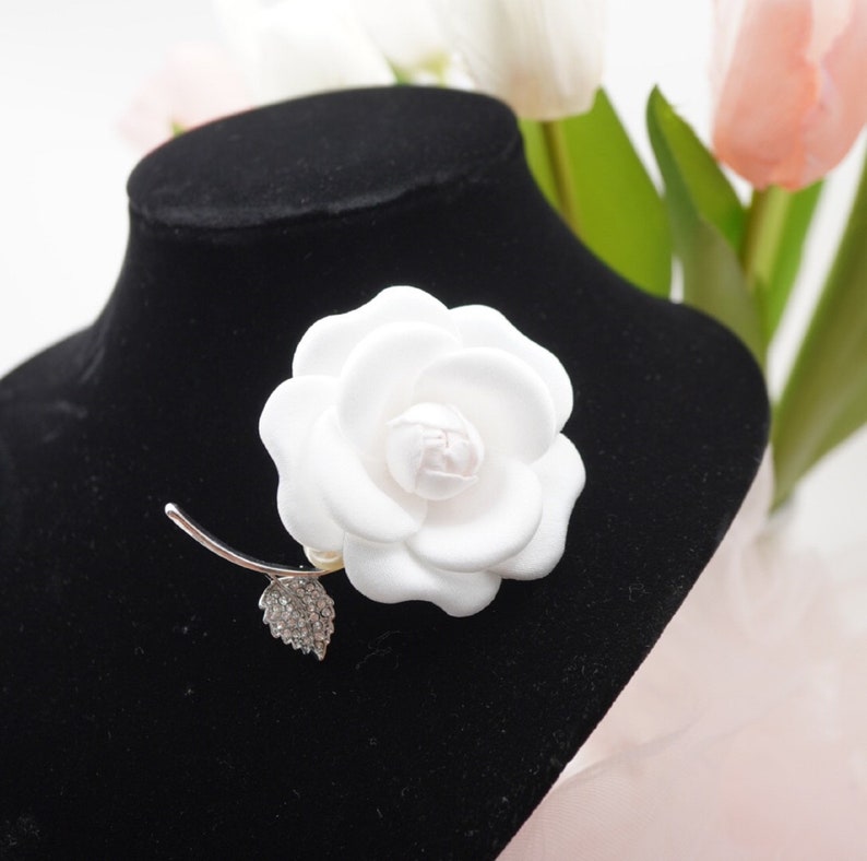 PURE-WHITE SILK Rose Flower Pin Brooch Handmade Fabric Brooch - Etsy