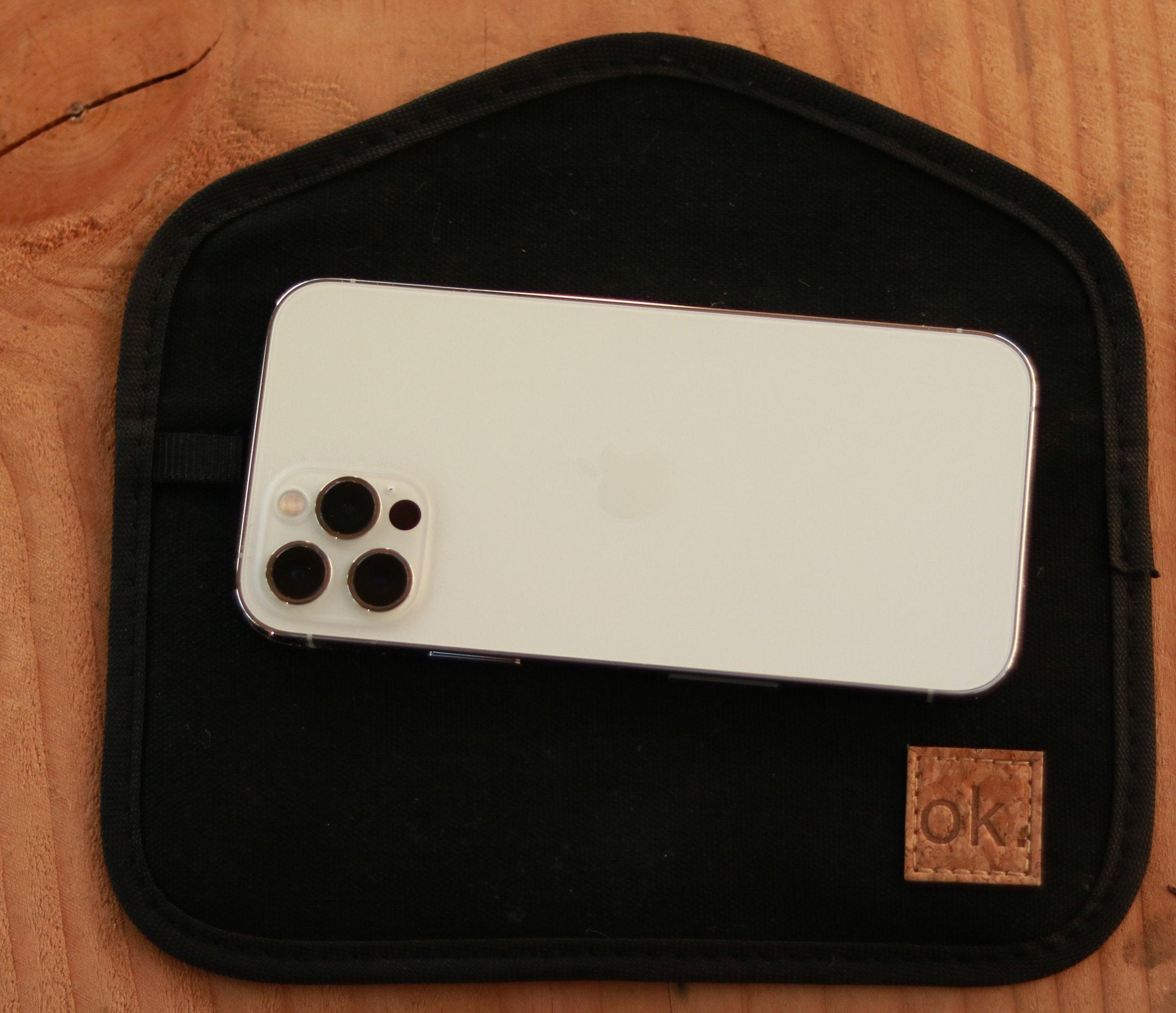 EMF/RF/RFID Blocking Phone Wallet Envelope Sleeve Made With - Etsy