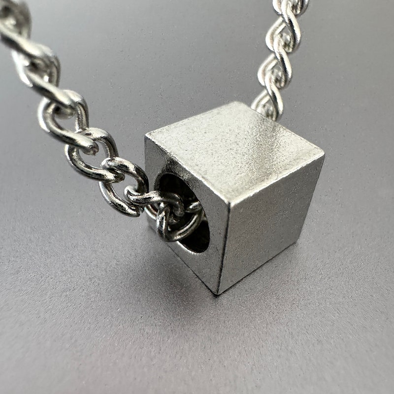 Gold Cube Necklace - Etsy