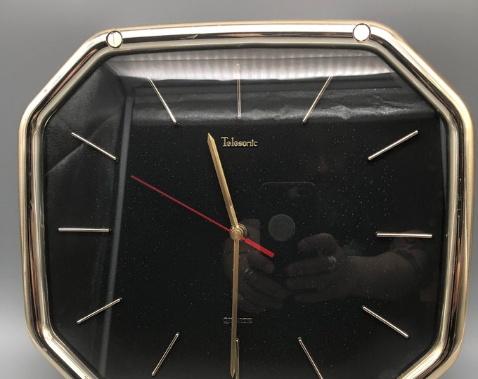Vintage Telesonic Plastic Wall Clock. Black and Gold. Battery Operated ...