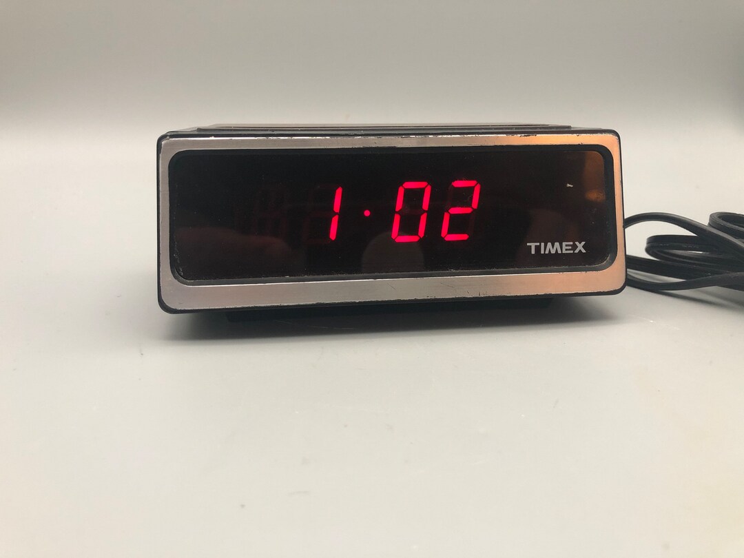 Vintage Timex Plug in Digital Alarm Clock. - Etsy