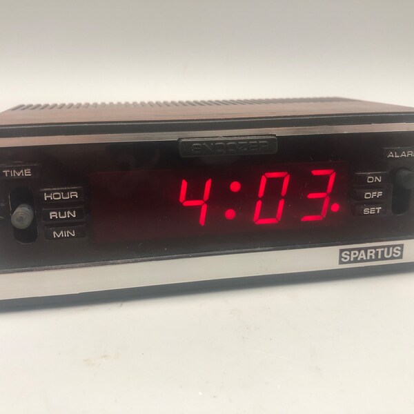 Vintage Spartus Digital Alarm Clock - Etsy