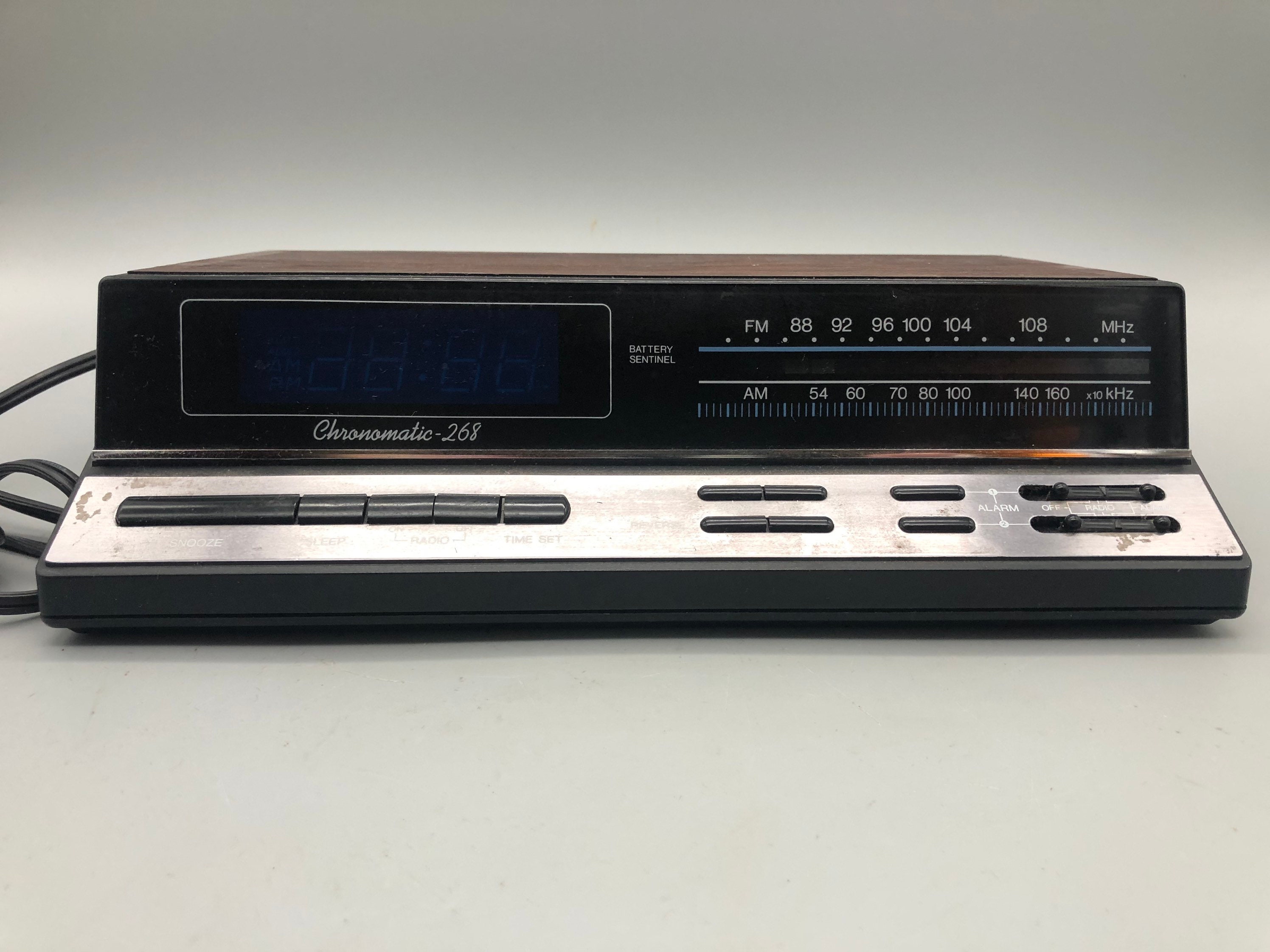 Vintage Radio Shack Chronomatic 268 Alarm Clock Radio. - Etsy