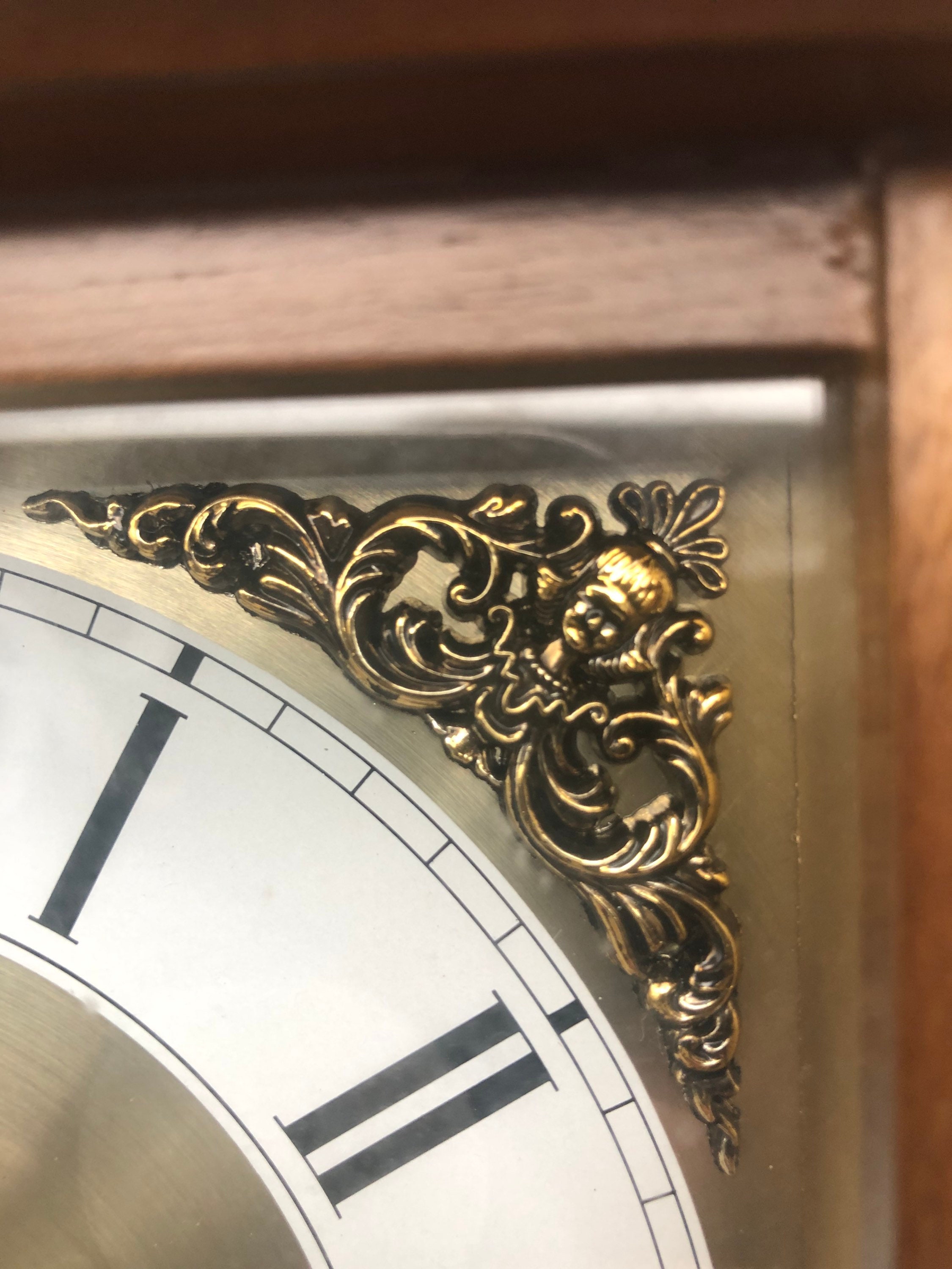 Vintage Linden Electronic Chime Mantle Clock. - Etsy