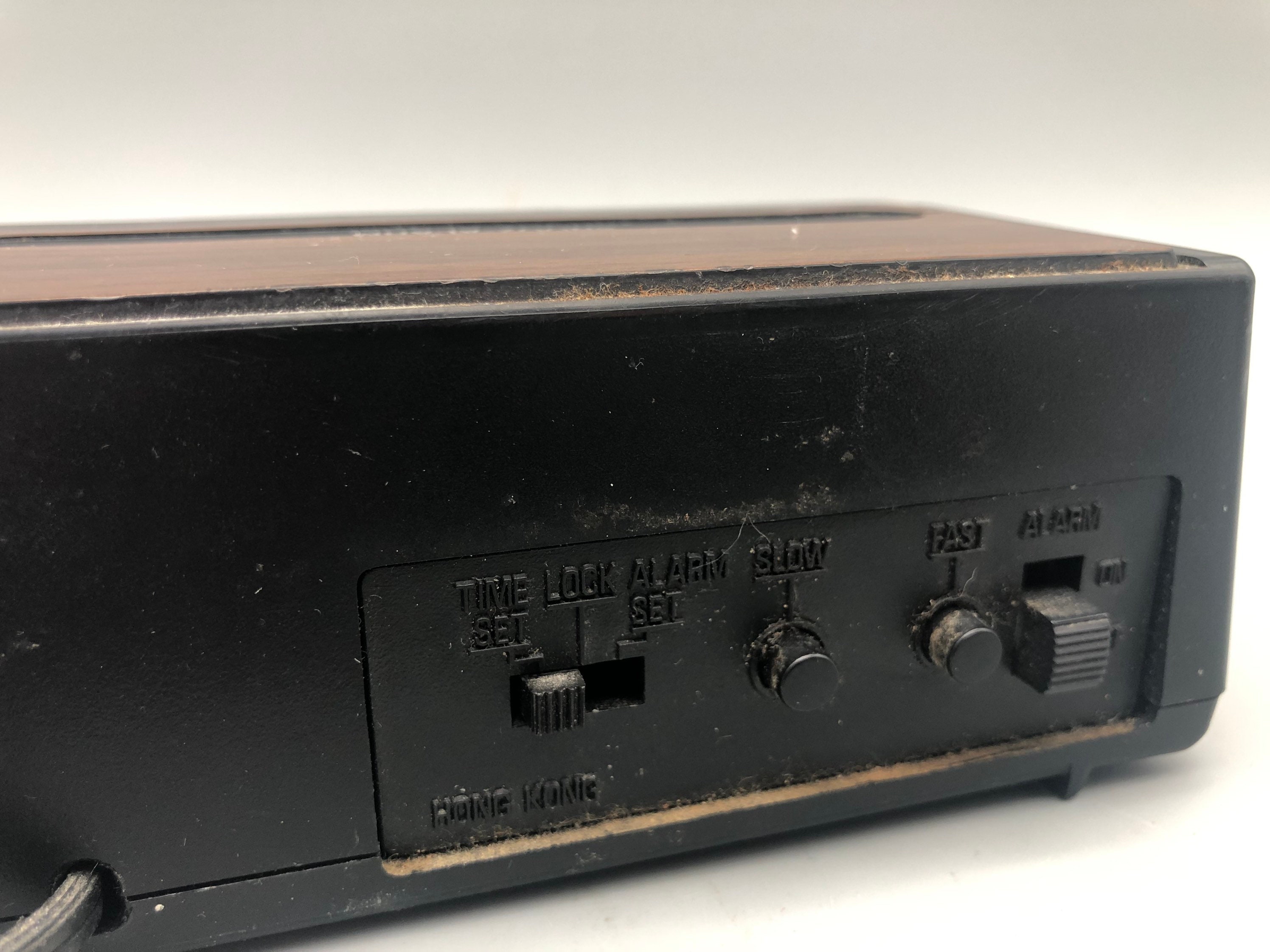 Vintage Timex Red LED Digital Display Snooz-alarm Clock Woodgrain Model ...