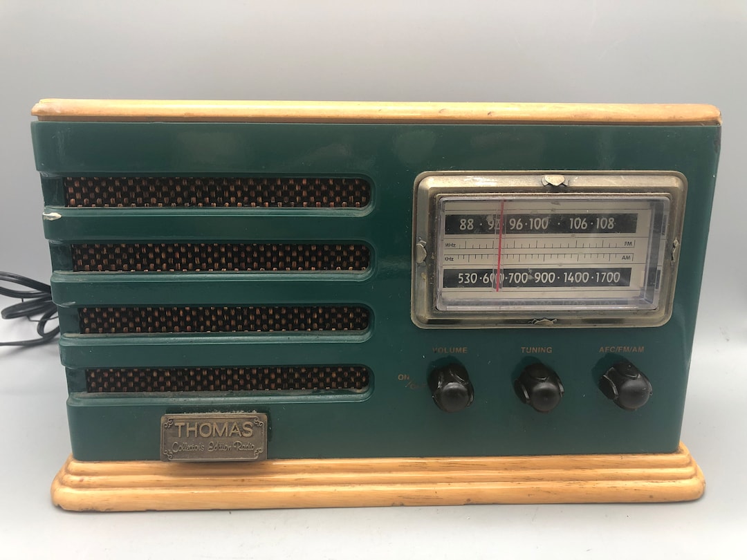 Vintage Thomas Retro Radio Collectors Edition With Tape Cassette Player ...