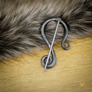 Blacksmith Made Penannular Brooch or Cloak Pin. Rustic Viking Style ...