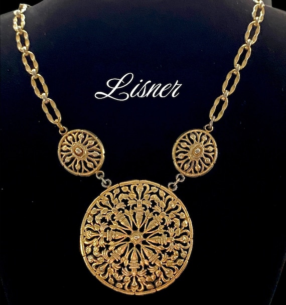 Vintage LISNER Large Circular Gold Tone Filigree Meda… - Gem Vintage LISNER Large Circular Gold Tone Filigree Meda… - Gem