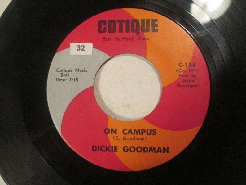 Comic 45 RPM Dickie Goodman on Campus Vik Venus Moonflight Break-in ...
